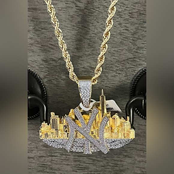 Accessories | 14k Gold Fill Rope Chain With New York Ny Skyline Pendant ...